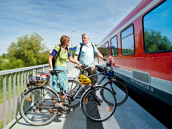 Mit Bus & Bahn unterwegs - dasLahntal